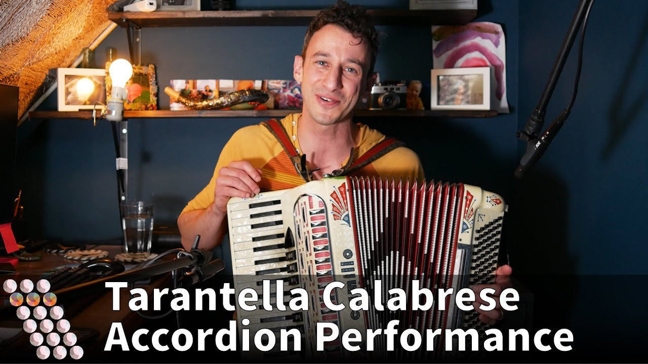 Tarantella Calabrese - Accordion Performance - YouTube