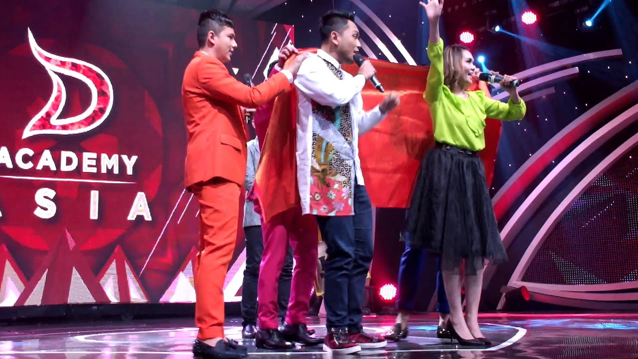 FAKHRUL RAZI LOVES RINA NOSE, D'ACADEMY ASIA 17122015 - YouTube