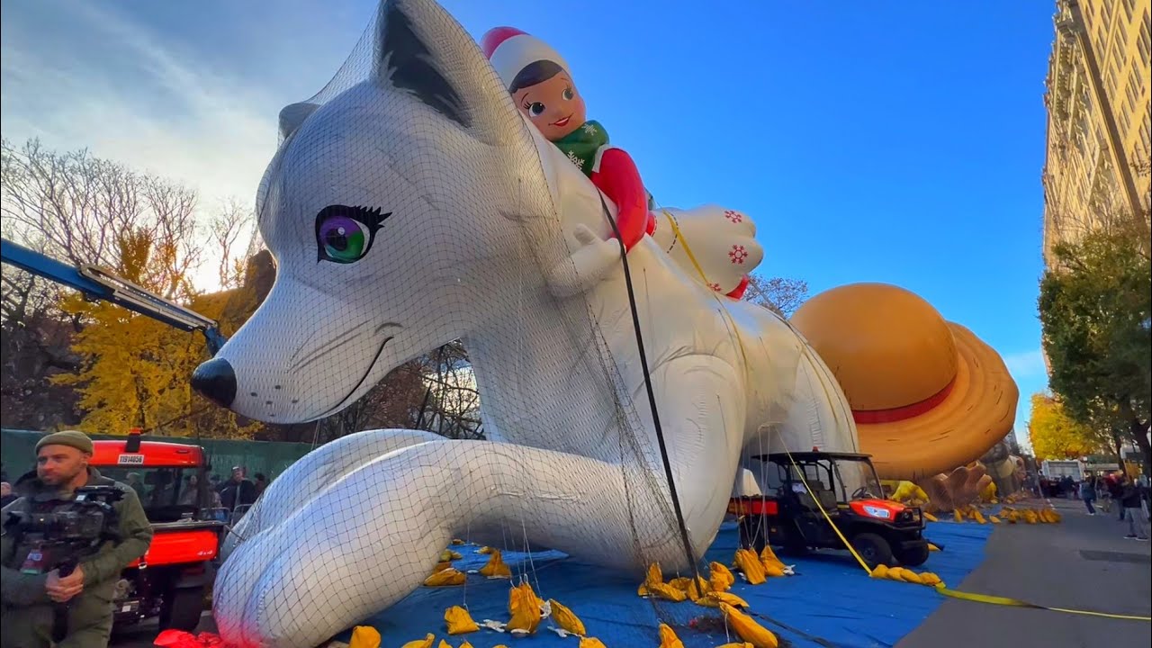 NYC LIVE Macy’s Thanksgiving Day Parade Balloon Inflation 2024 - YouTube