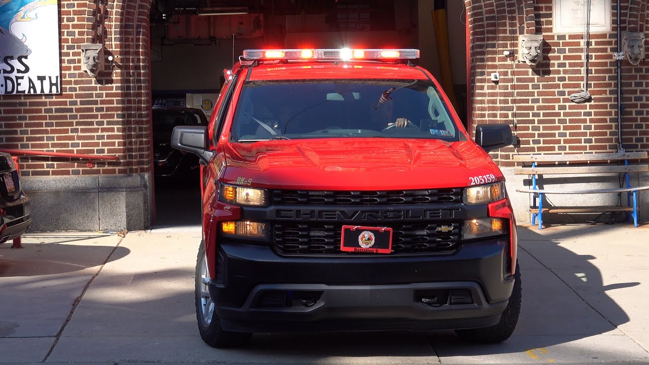 Philadelphia Fire Department Battalion 9 Responding - YouTube