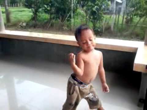 Twerk it like miley ni bigboy napanood kasi c Maja
