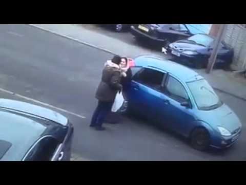 romanian pick pockets - YouTube