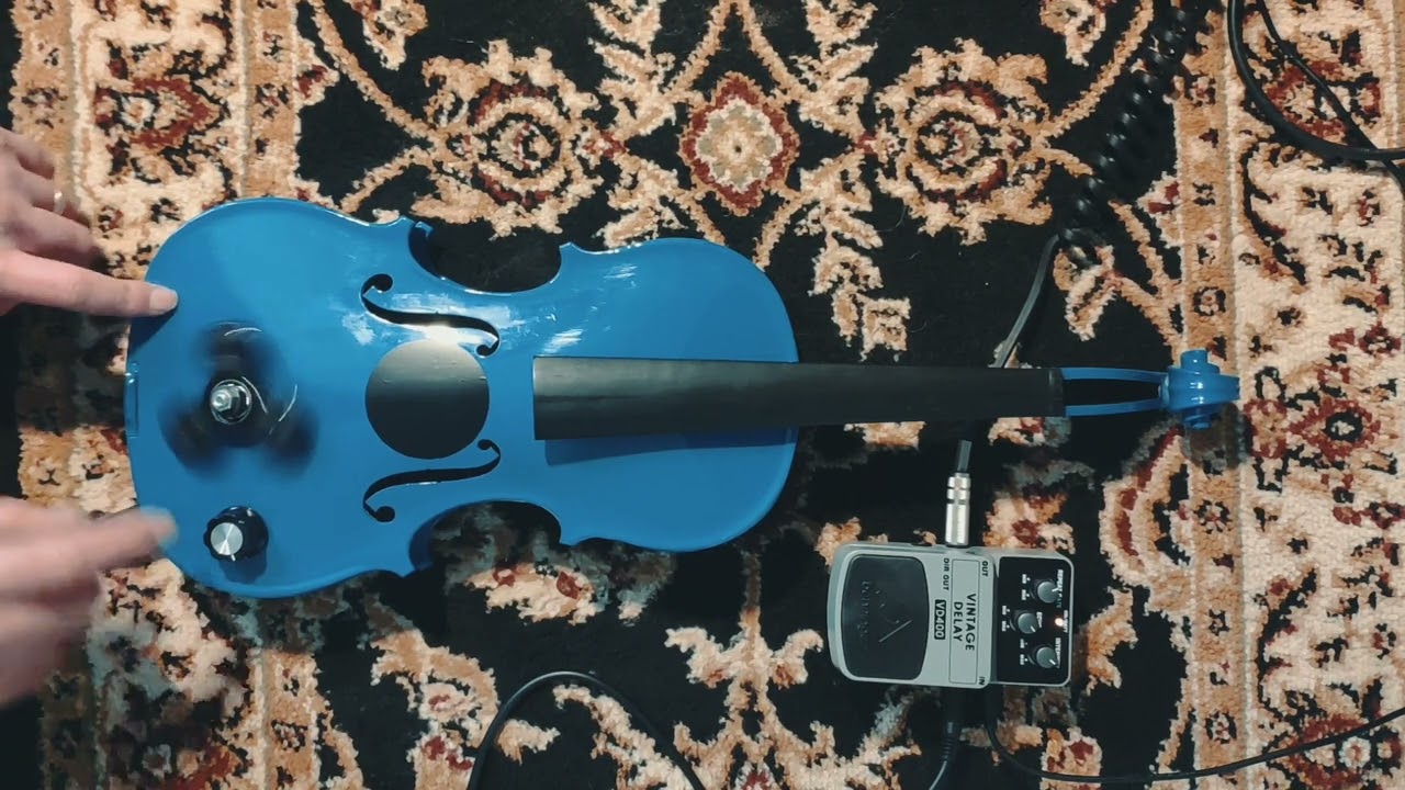 Noise instrument, spinner, synth, 1/4 output, violin, amazing sounds ...