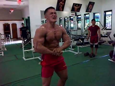 Indonesian Muscle Men - Bhadix pose in the Gym #fitness #muscle #hunk #men #hot