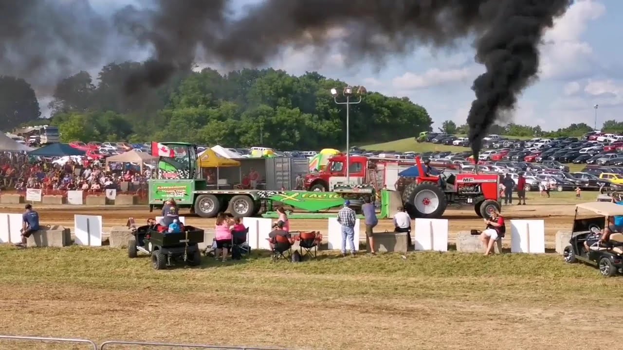 2019 Embro Tractor Pull 10500 Modified Farm - YouTube