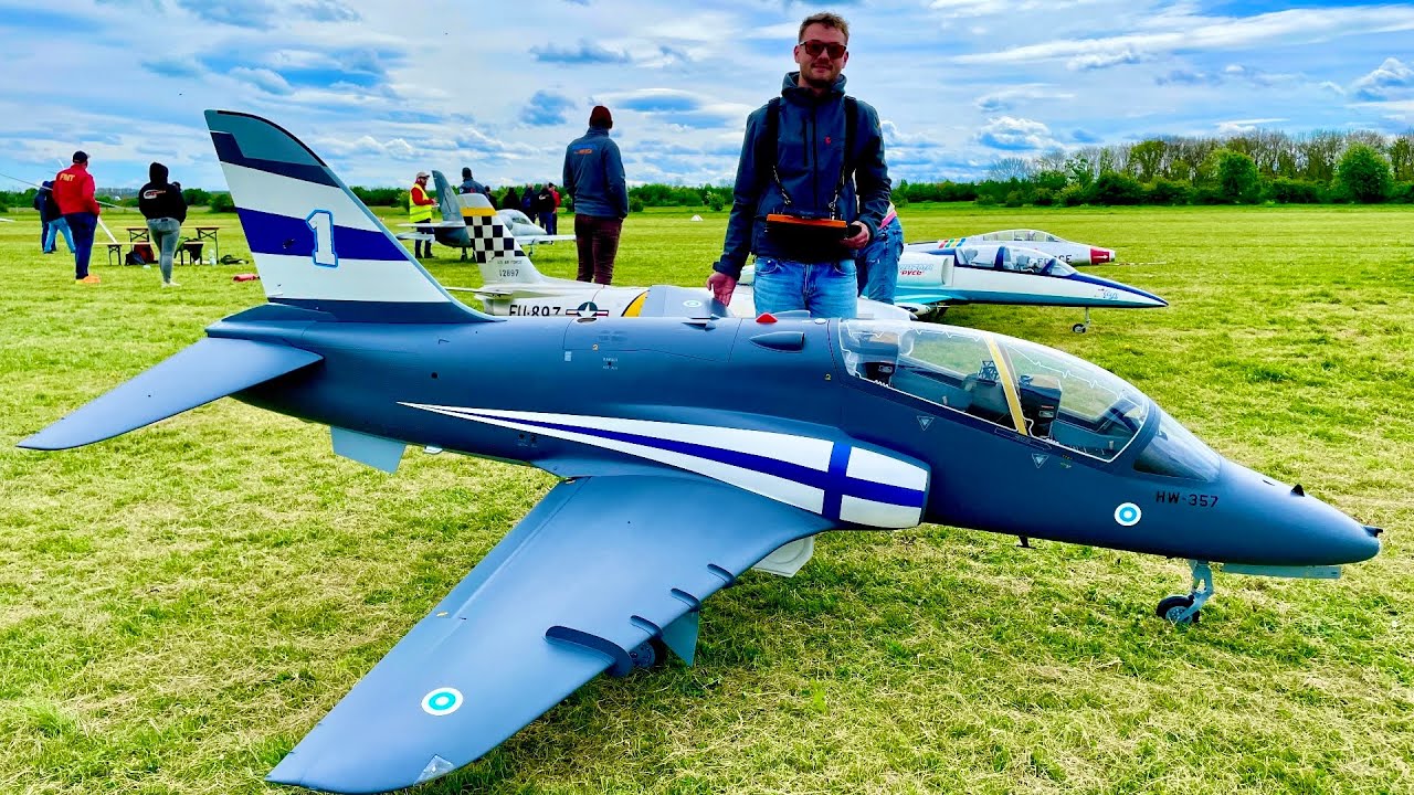 Giant RC BEA Hawk with JetCat Turbine | BVM Jets PNP Hawk Mk.51 ...