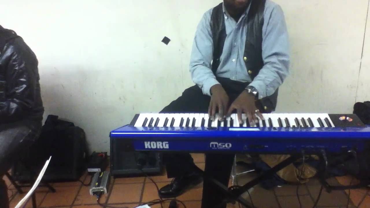 "YAZ BAND" LEADER - YAZ -TENOR SAX(Japanese musician) .SUBWAY N.Y ...