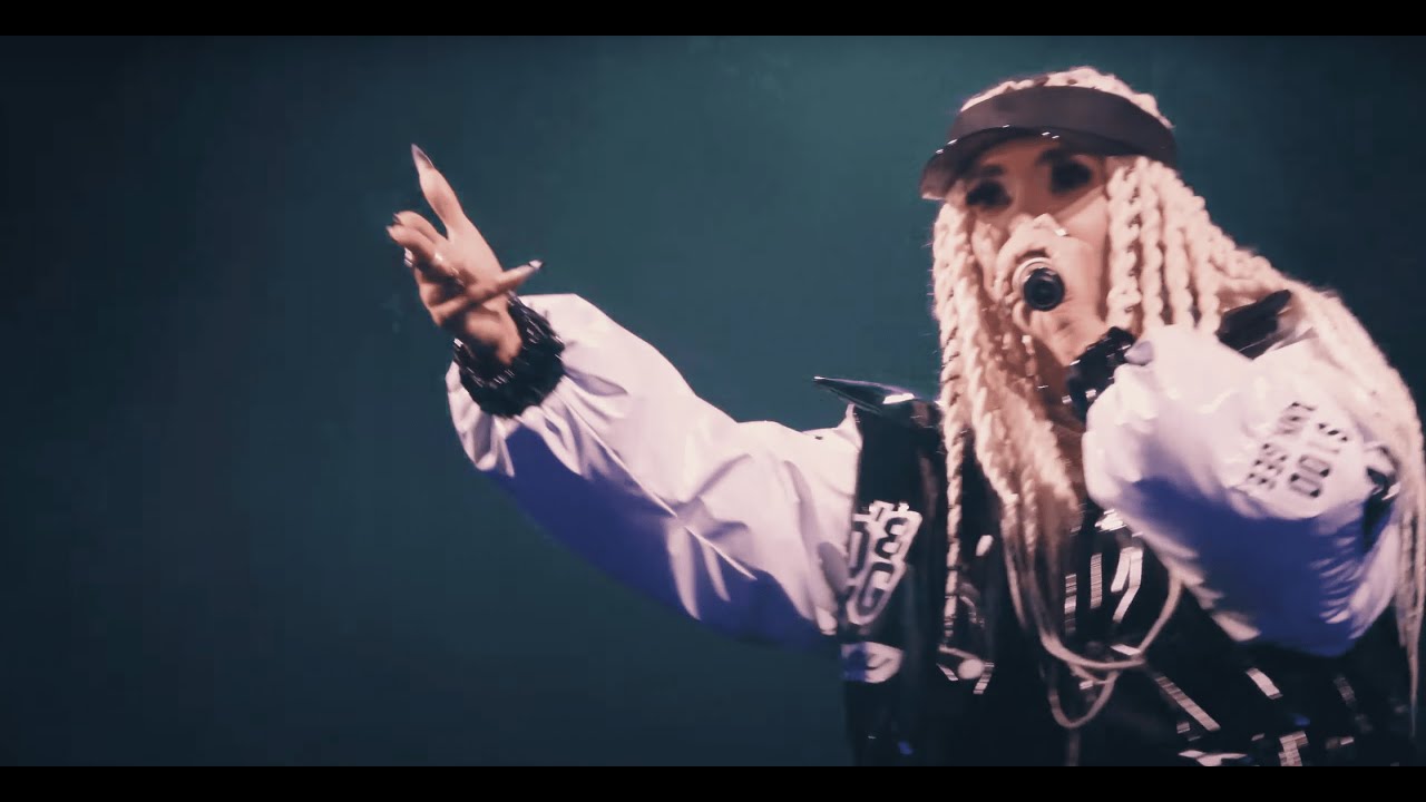 Concert Live / Ann.Gee - Леди Бомб - YouTube