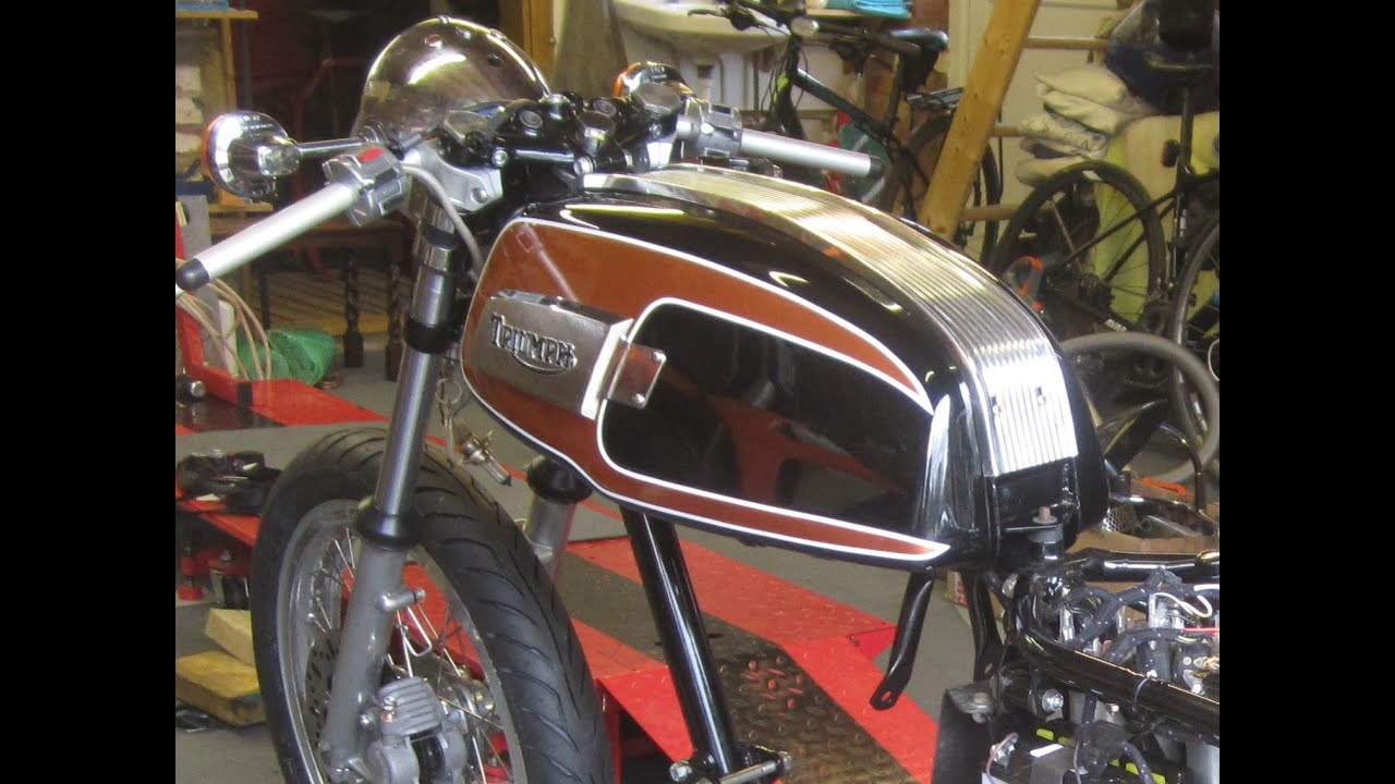 Triumph Trident T150V rebuild part 3 - YouTube