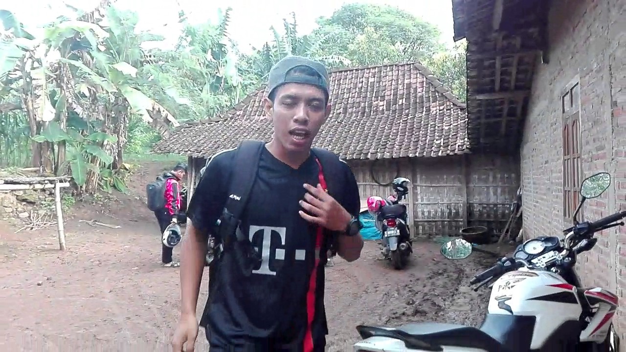 FKH HIMSHA PONOROGO - PERSIAPAN REBOISASI (video 1) - YouTube