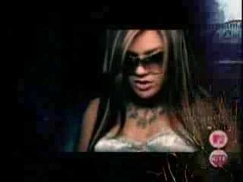 Britney Spears Avril Lavigne Kelly Clarkson Charmed Opening - YouTube