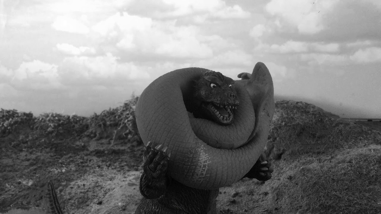 Godzilla Vs Mega Snake