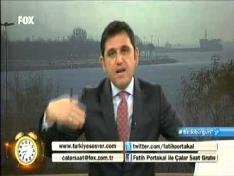 ATILIM ÜNİVERSİTESİ'NE ASILAN YAZIYI OKUYOR