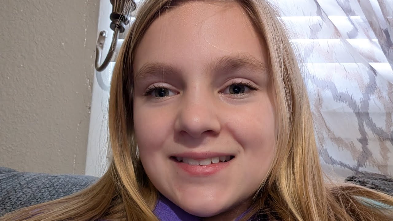 Meet my Christmas presents part 1 - YouTube