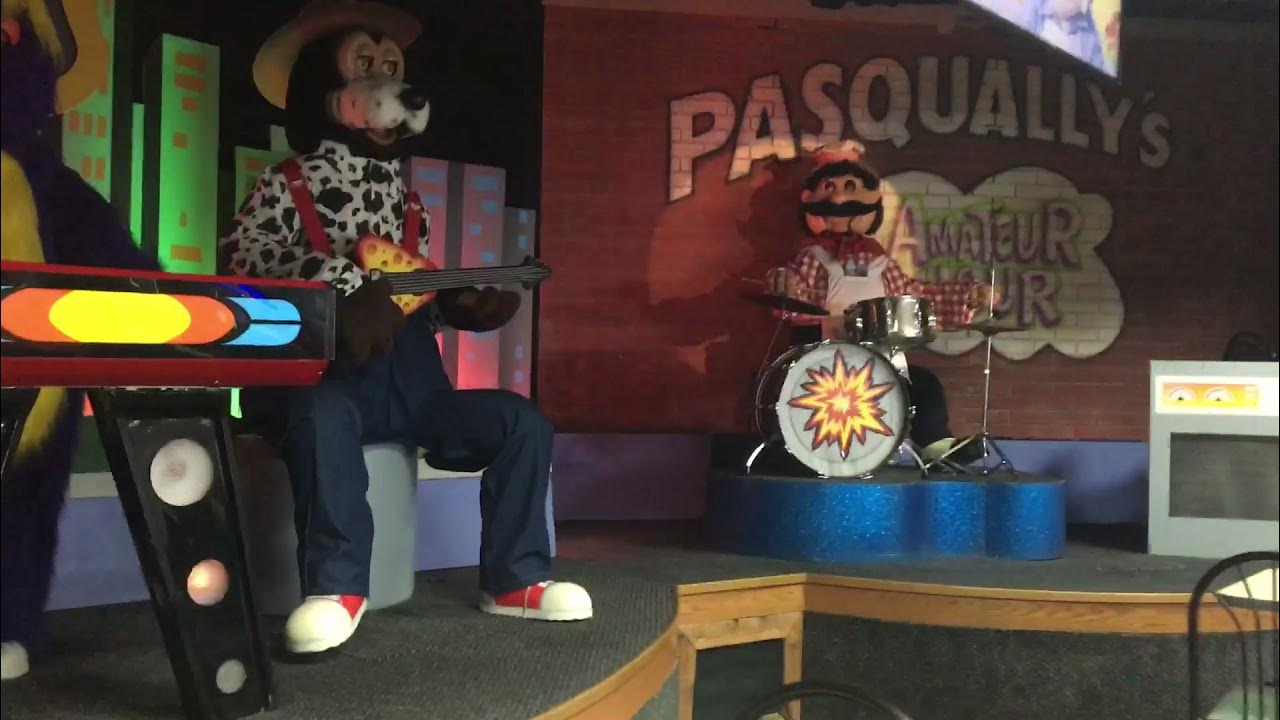 Chuck E Cheese Laurel Maryland Chuck E World Youtube