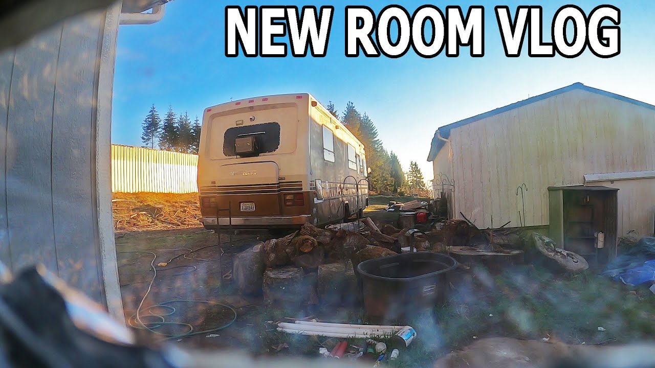 1st Day Out Of RV, Moving Vlog - Nomad Living - YouTube