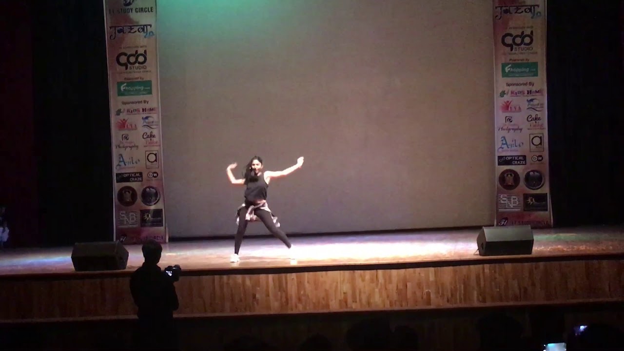 (FT Study Circle) PRESENTS (Jazba) (Performing Live) MITIKA SHARMA ...