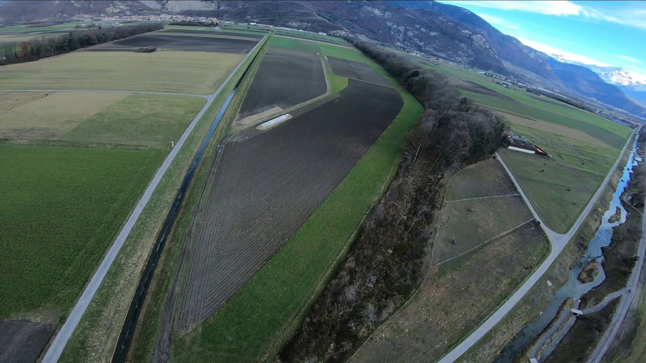 FPV Long Way Water Line - YouTube