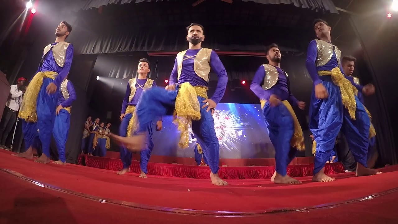 Bappa Song Dance 2019 | Banjo | Riteish Deshmukh | Vishal & Shekhar ...