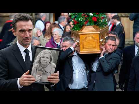 Große Trauer um Andrea Kiewel: Ihre Familie bestätigte die traurige Nachricht.