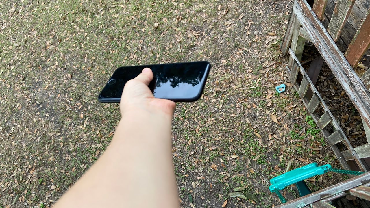 iPhone 7 drop test - YouTube