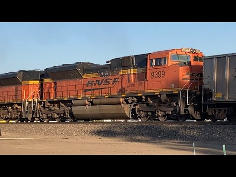 Almost Missed! BNSF 8545 leads a BNSF Coal through Fort Morgan CO - YouTube