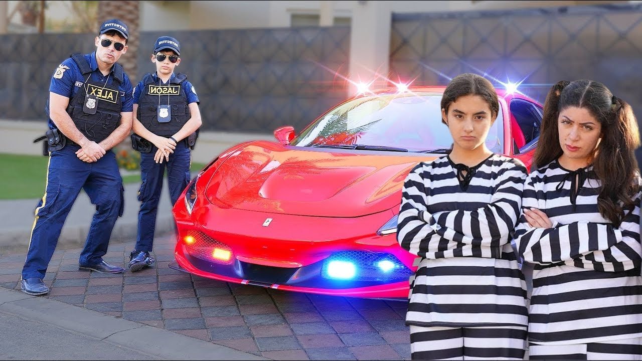 Detektif Jason dan Alex - Petualangan Penuh Aksi dengan Ferrari ...