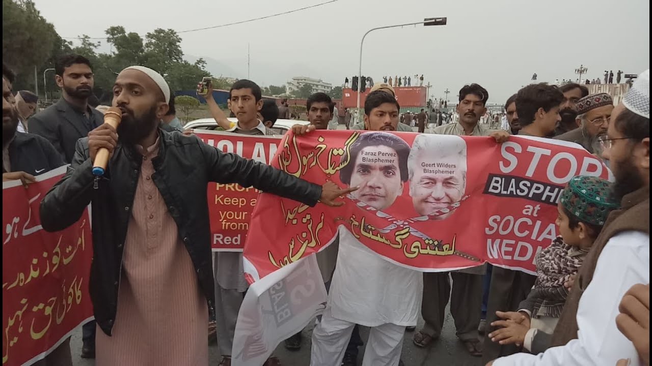 Protest led By Markazi Jamia Masjid Al Raza Islamabad against Faraz ...