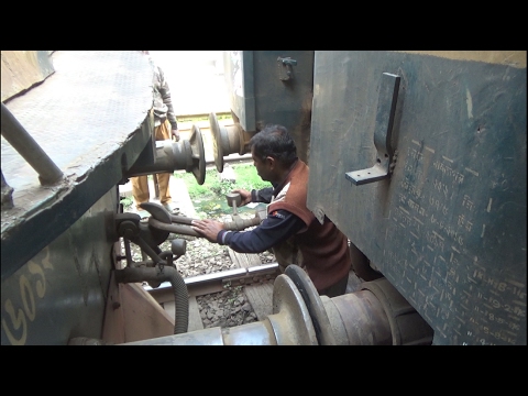 How to joint engine with passenger Train car - YouTube