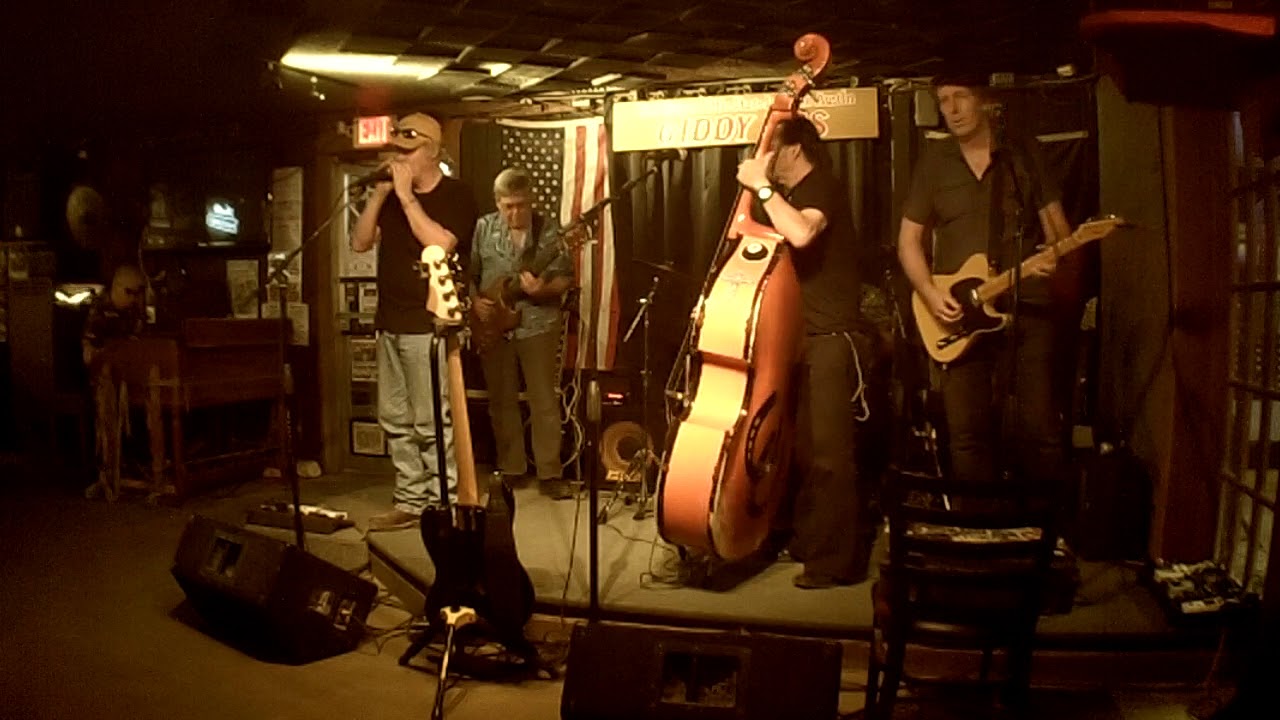 Thrill Is Gone Diamond Simon vocals with Dewey Lyon harp & Tom Colwell ...