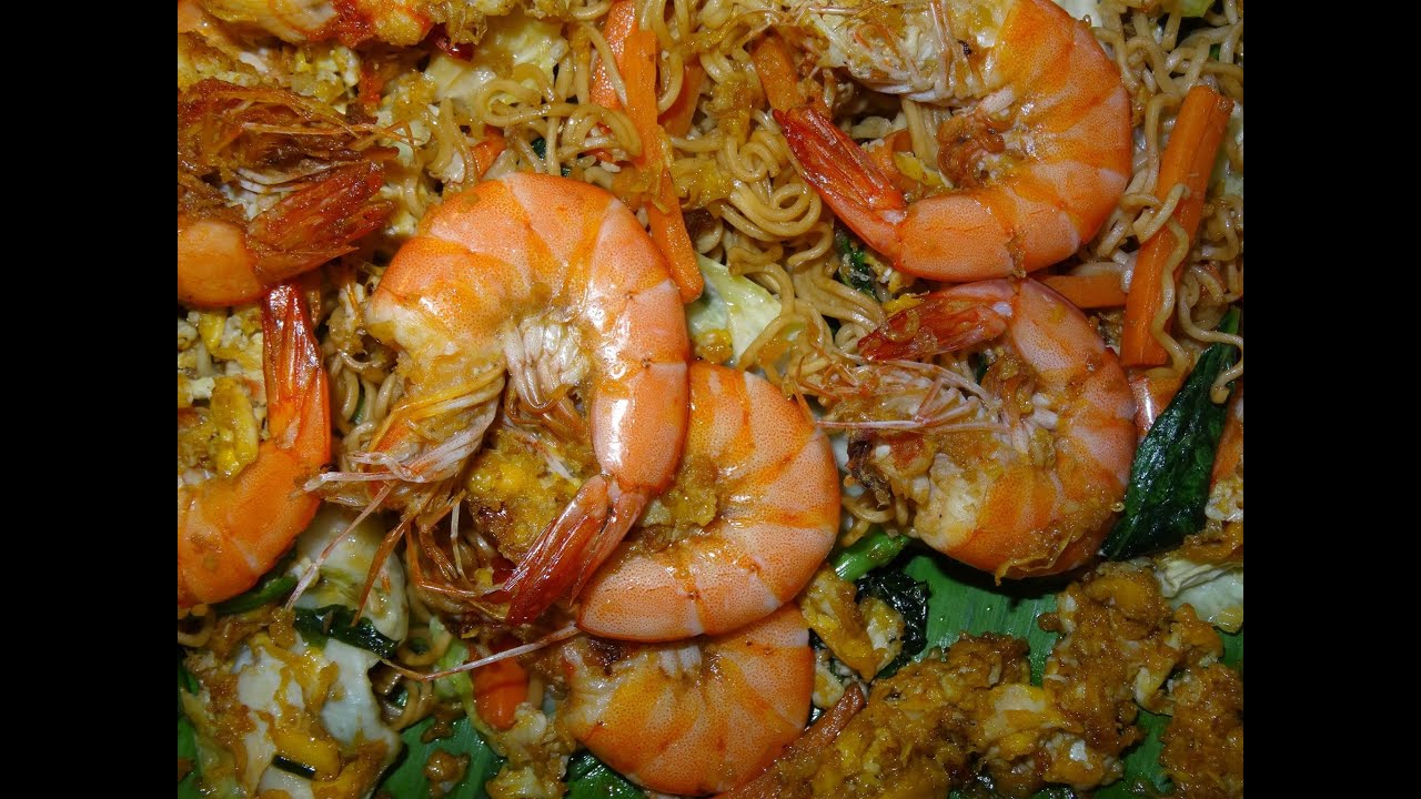 AMAZING STREET FOOD IN BANGKOK, CHATUCHAK MARKET, BANGKOK WEEKEND ...