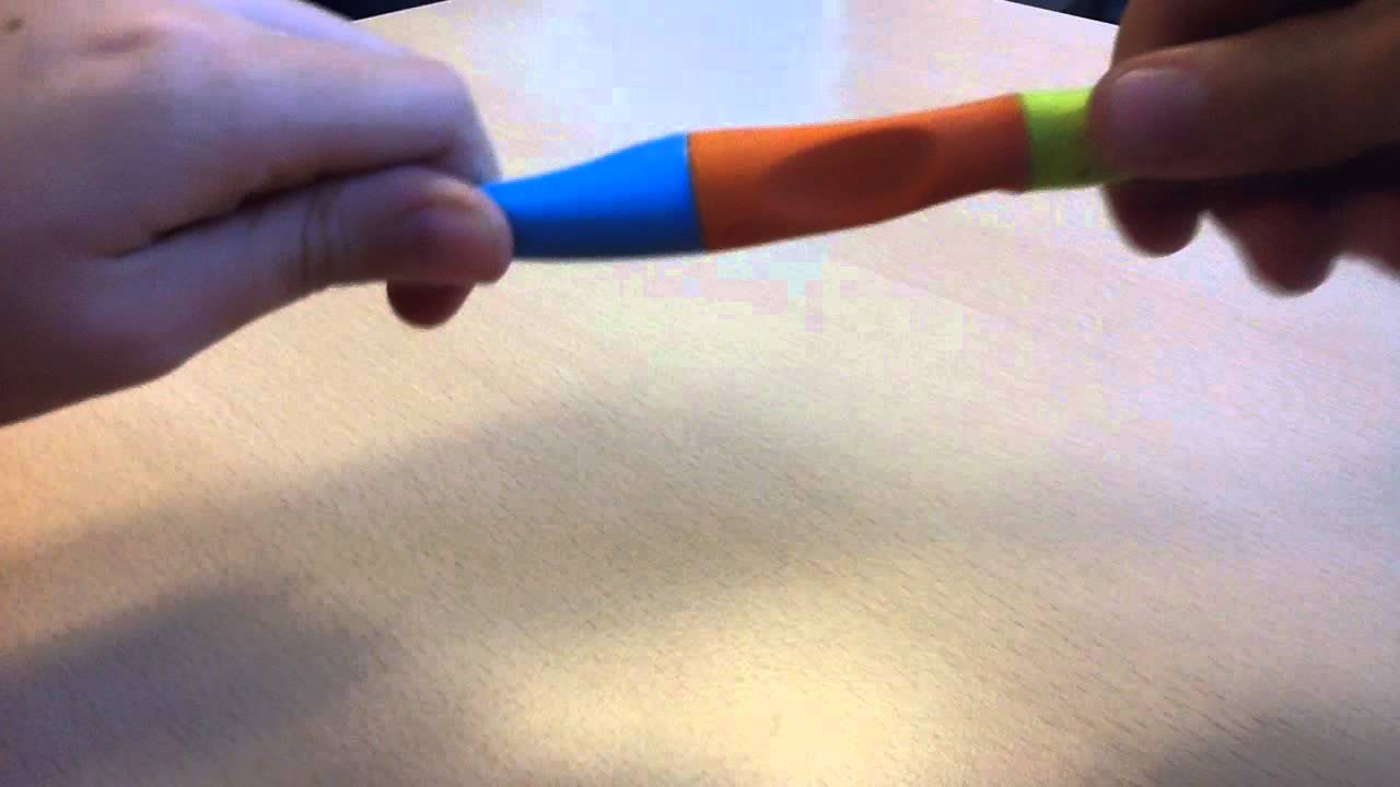 How to open a pen - YouTube