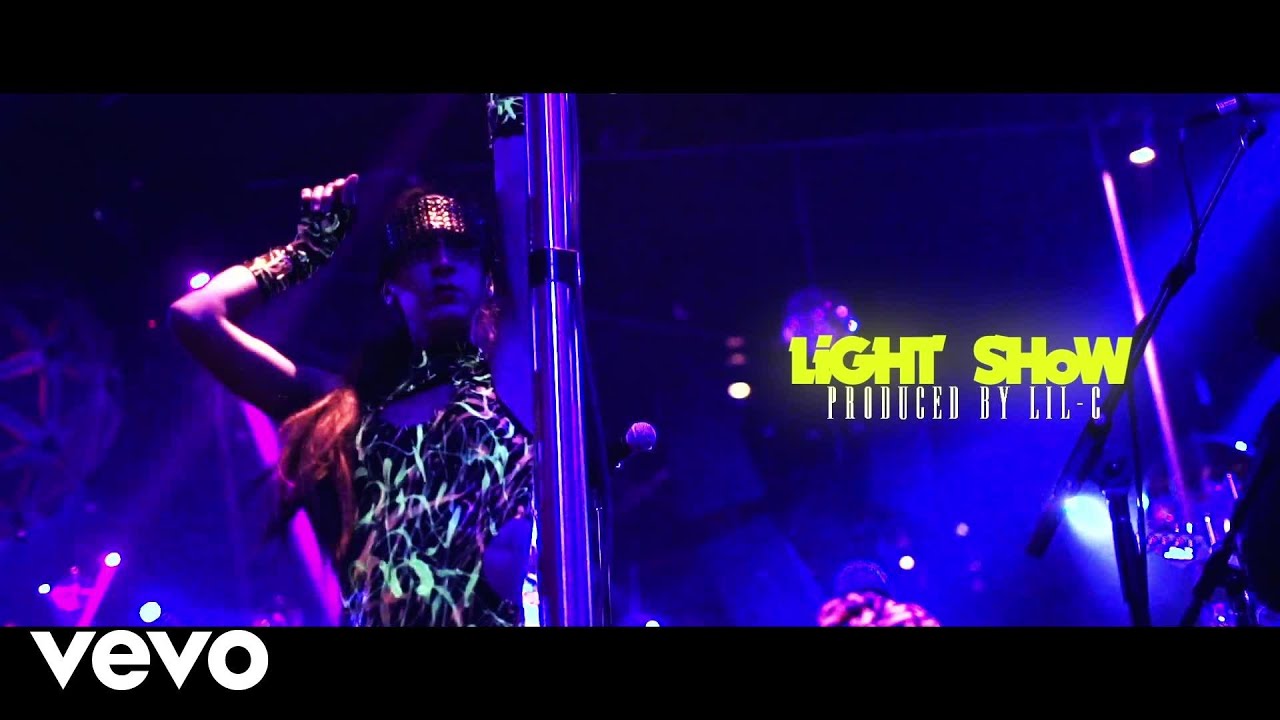 5ive Mics - Light Show - YouTube