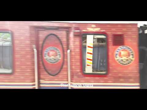MAHARAJAS EXPRESS India's Most Luxurious Train powered by BGKT WDG4 ...
