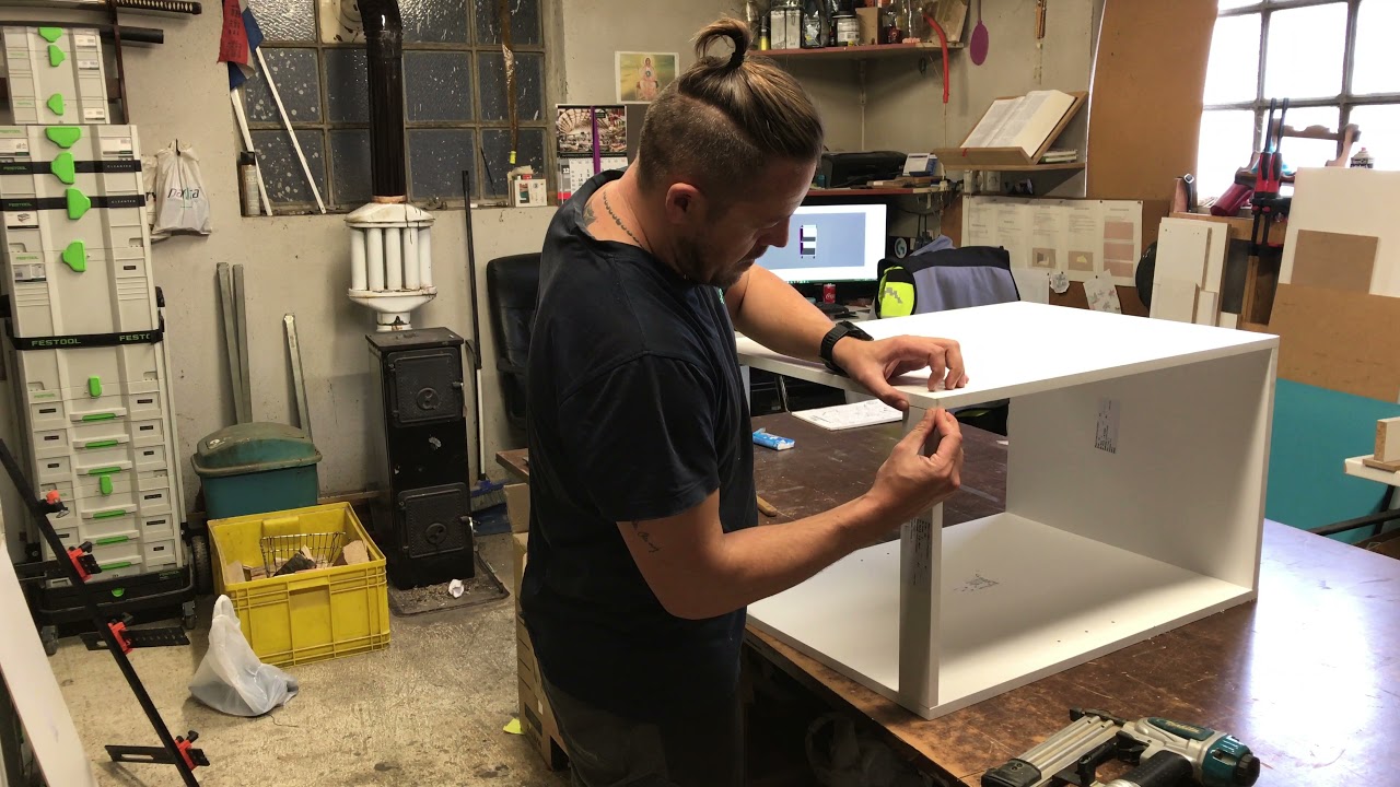 making a kitchen - YouTube