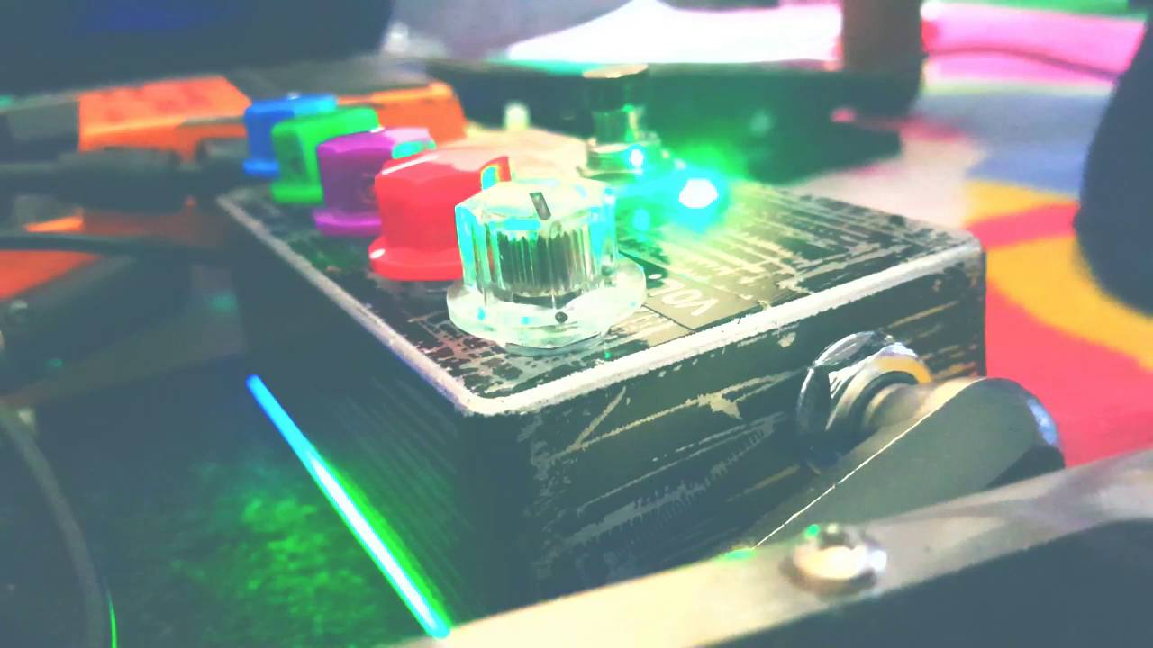 FUZZ FACTORY Demo - Triungulo Lab - YouTube