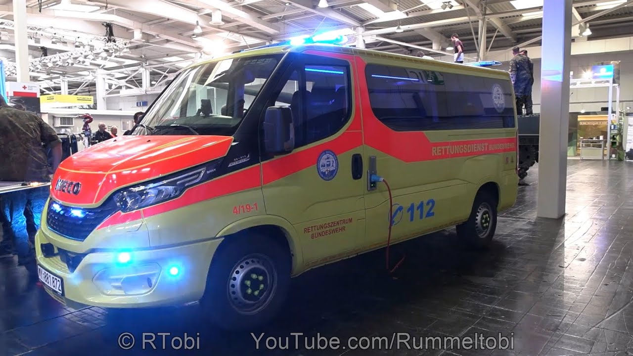 German Army EMS supervisor van – exterior, light setup & interior ...