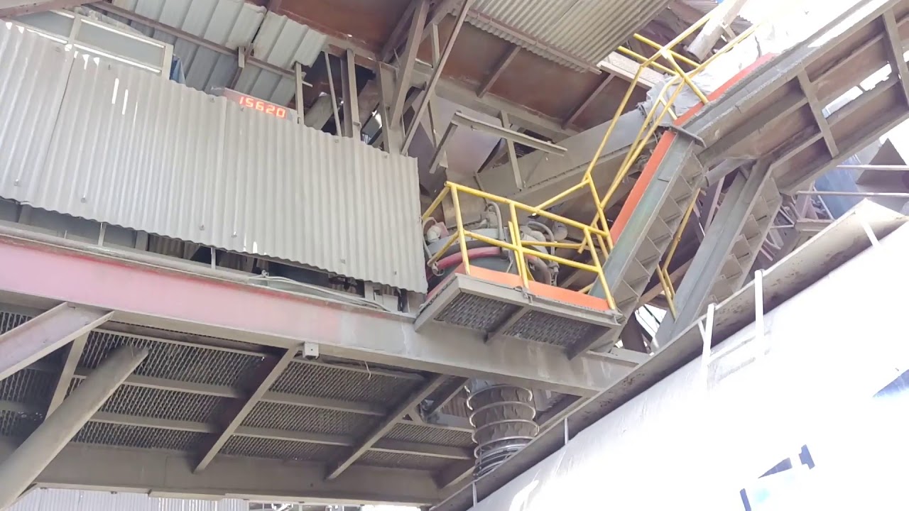 Cement Enclosed Bulk loading-DCL - YouTube