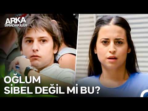 İbo ve Sibel'in Aylar Sonra İlk Karşılaşması - Arka Sıradakiler