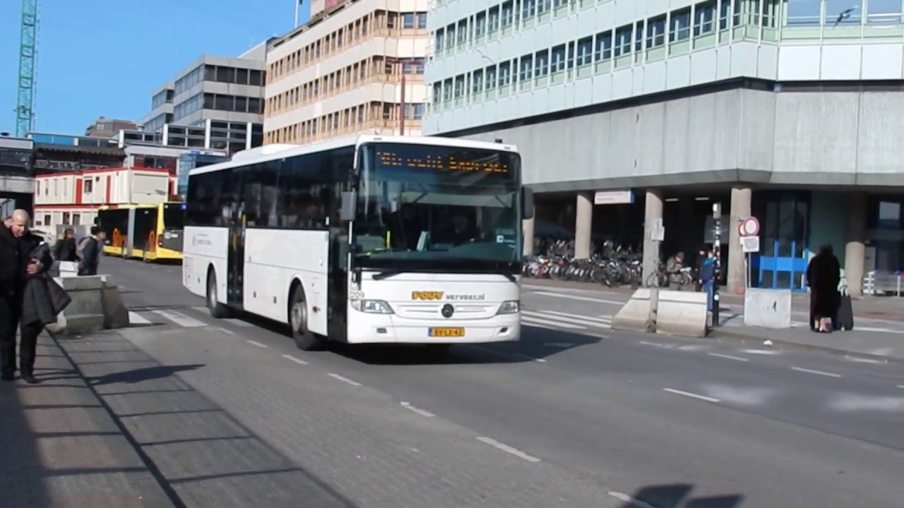 Bussen op het busstation bij Utrecht Centraal - YouTube