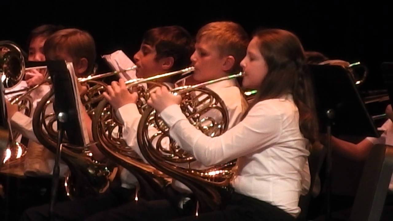 Holiday sampler - Beck beginner band - YouTube