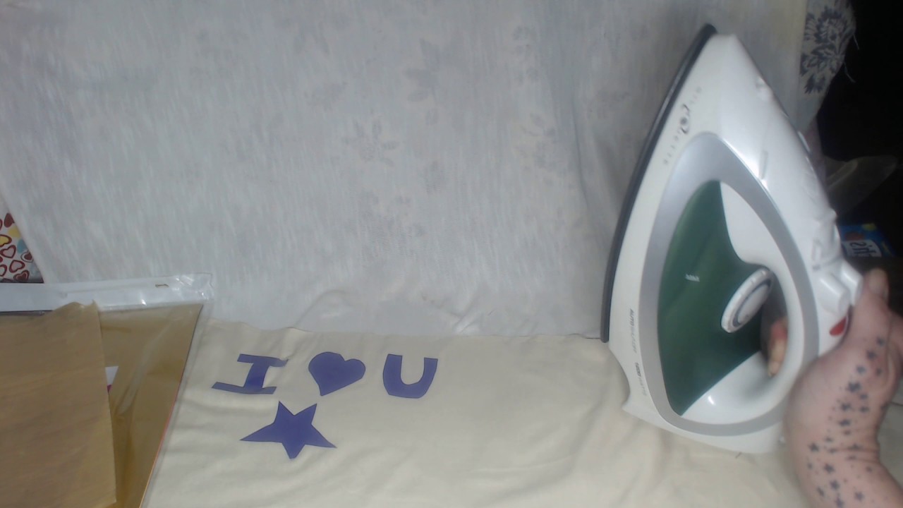 Heat Transfer Vinyl By Craft Amazing Review - YouTube