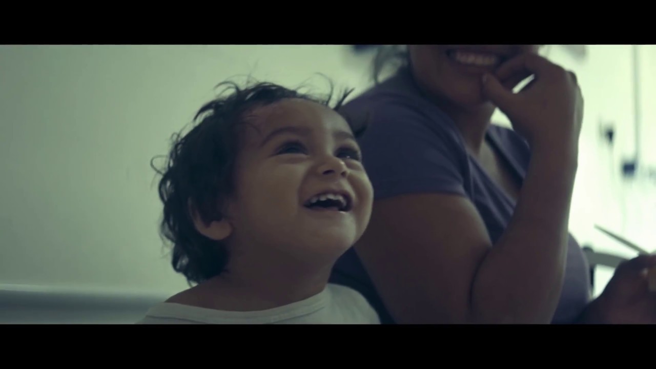 Universal Channel presenta 100% Personajes - YouTube