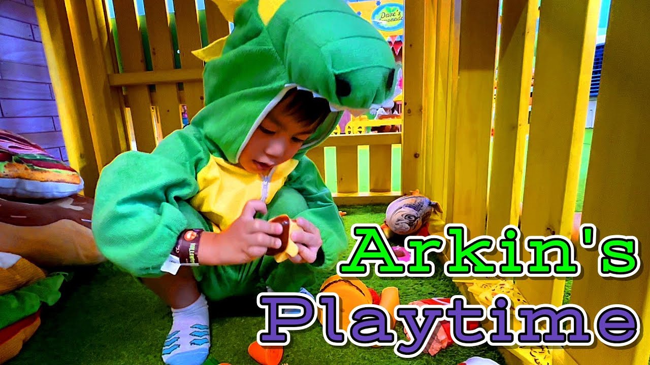 Arkin's Halloween Playtime - YouTube
