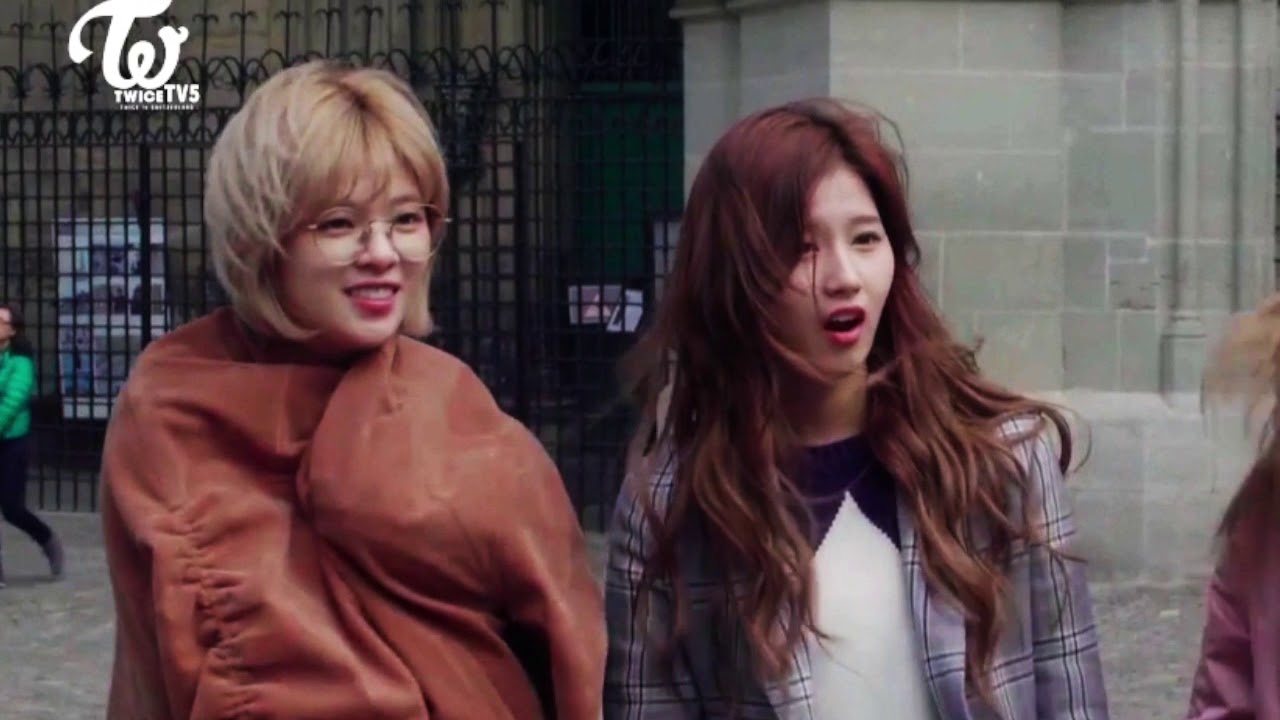 JEONGSA [ JEONGYEON x SANA ] - FOOLS - YouTube