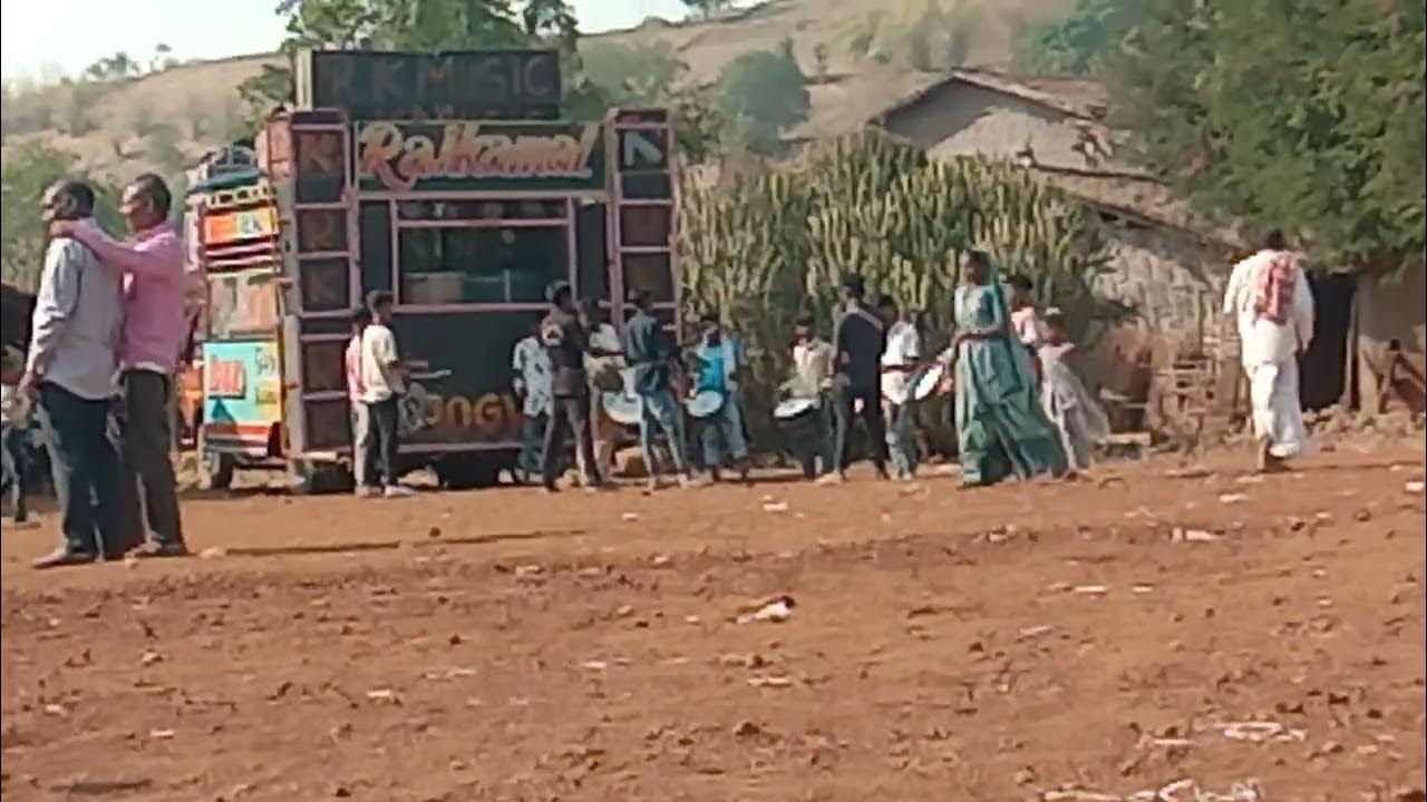 Rajkamal Band Gujarati song.. - YouTube