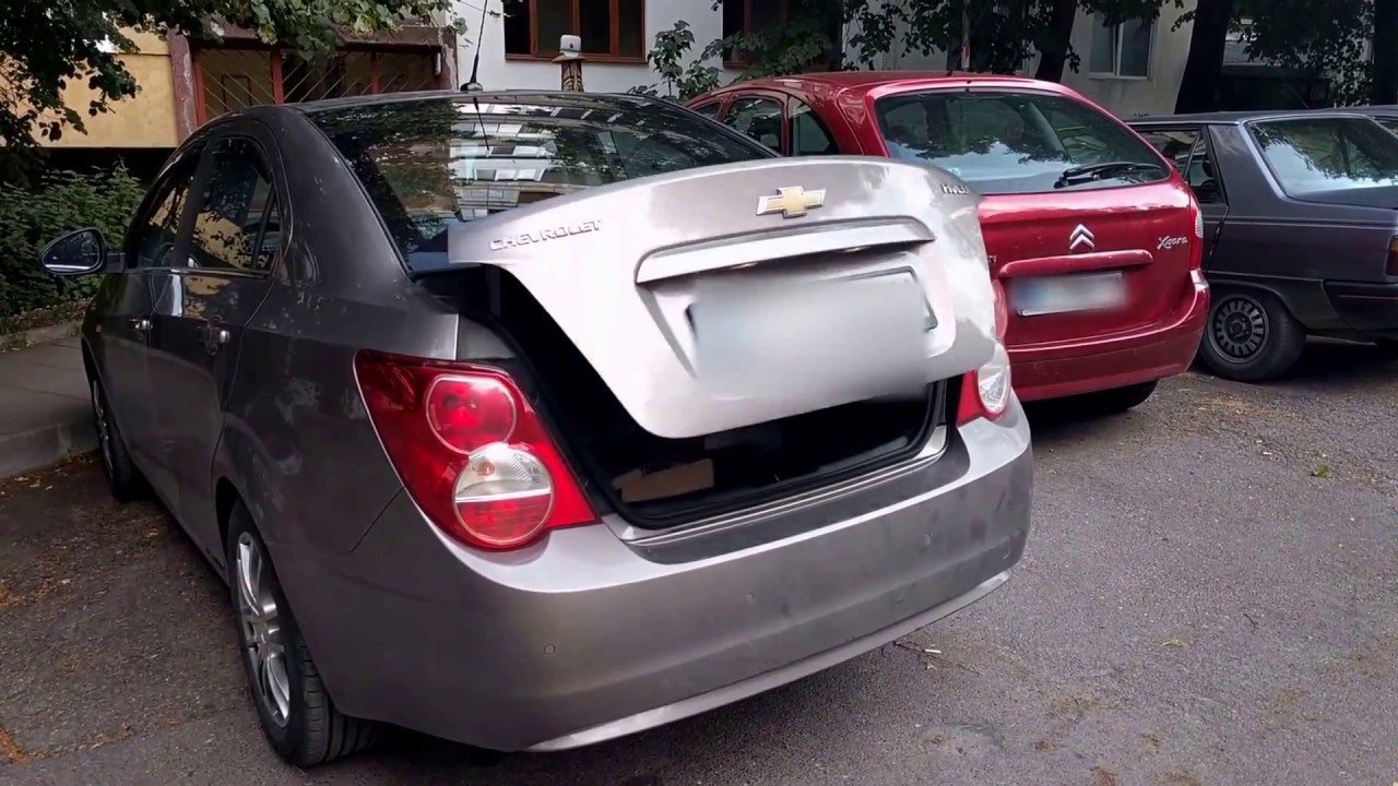 Chevrolet Aveo T300/ Sonic Auto trunk - YouTube
