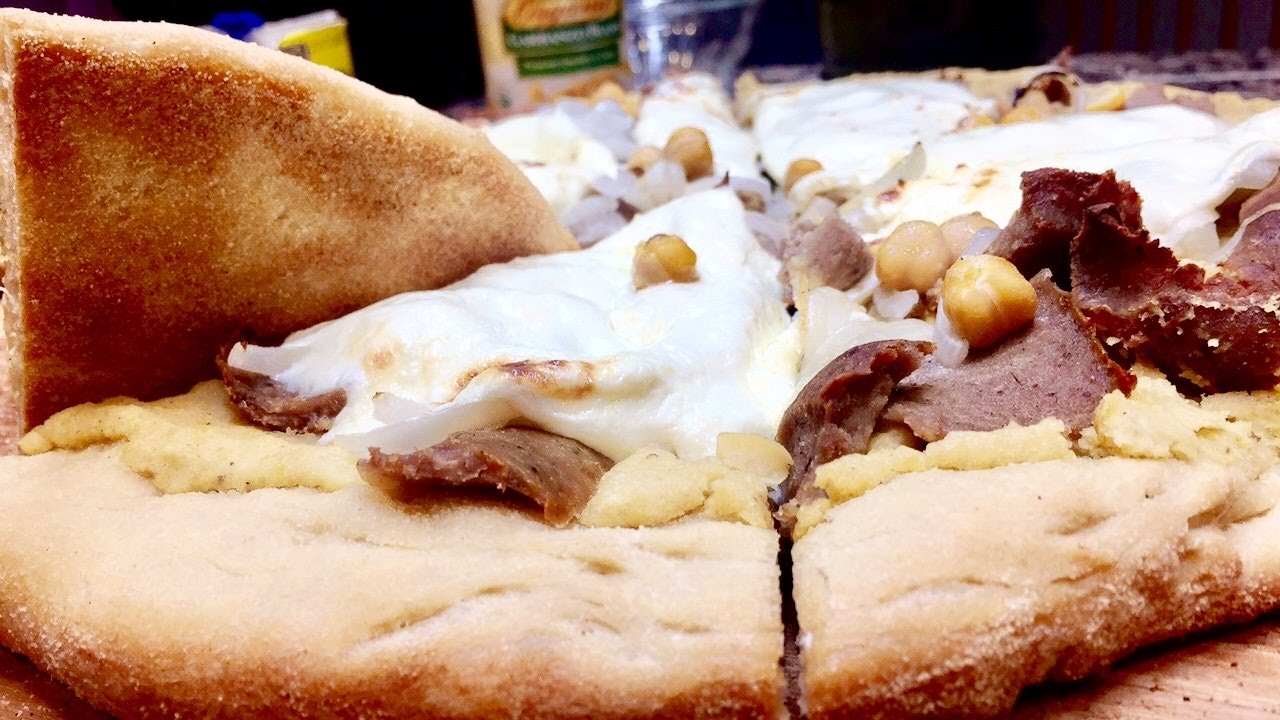 Hummus & Gyro pizza - YouTube