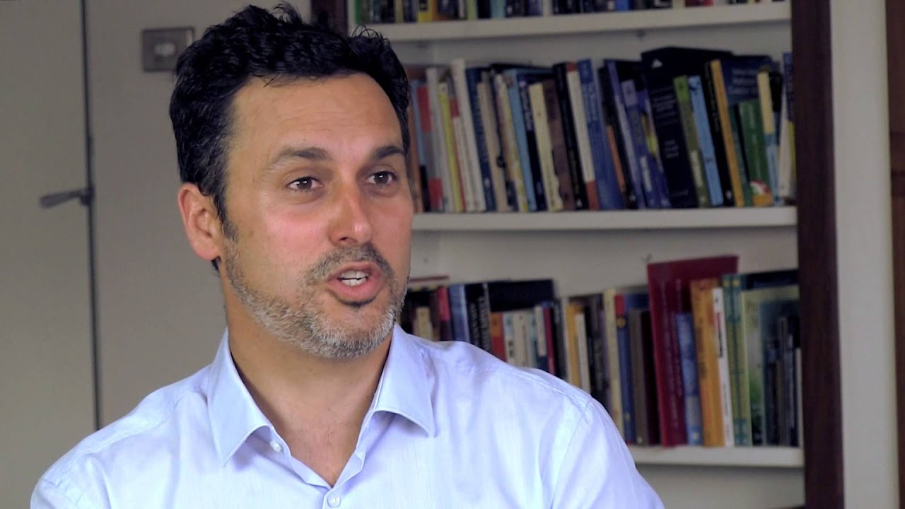 Michael Bunting on Extraordinary Leadership - YouTube