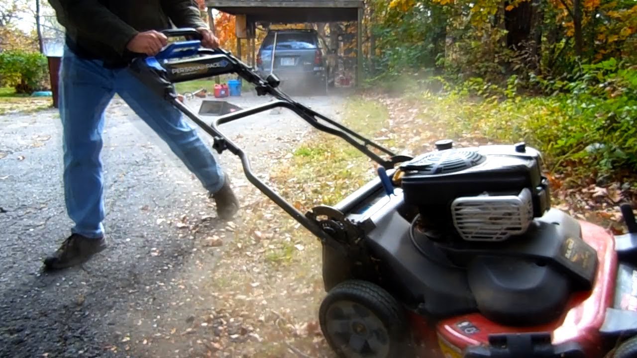 Toro TimeMaster Leaf Mulching Fall Clean Up - YouTube